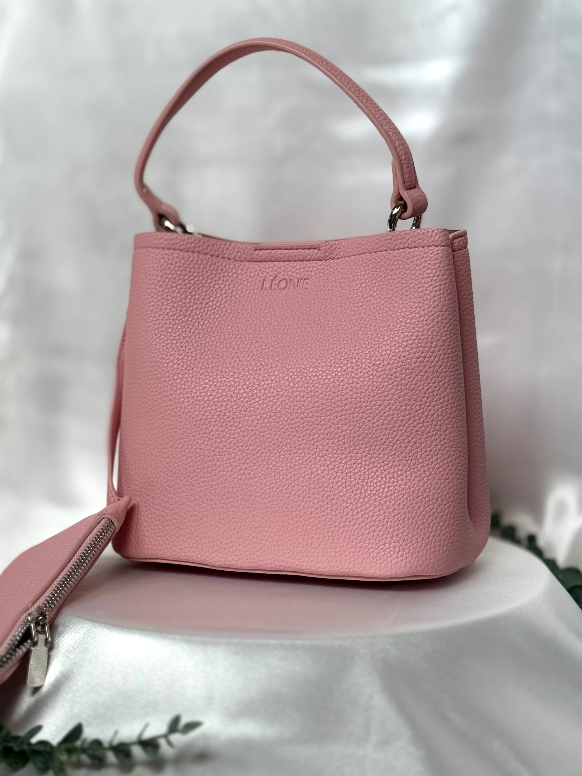 POKET SQUARE bag pink/f – hallyustyle